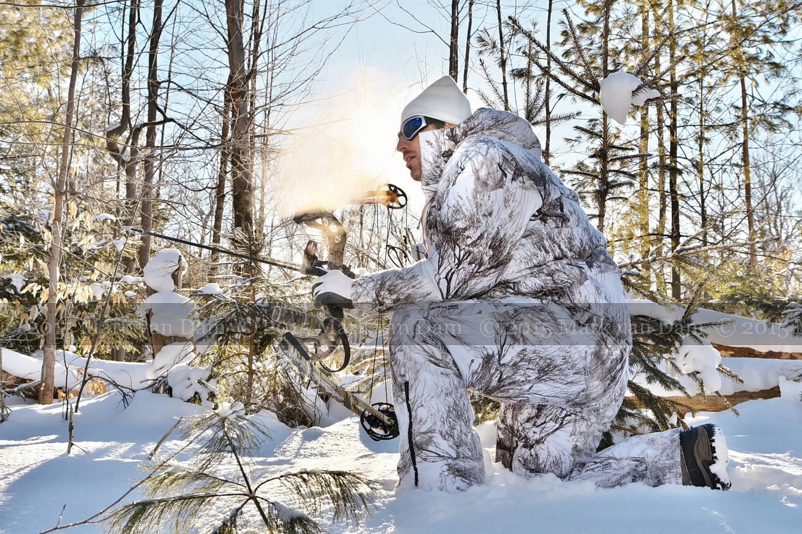 Compound Bow Photography: Stock Winter Hunting Photography at Sunrise ...